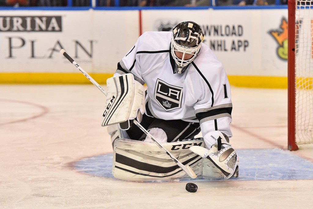 Maple Leafs Sign Jhonas Enroth
