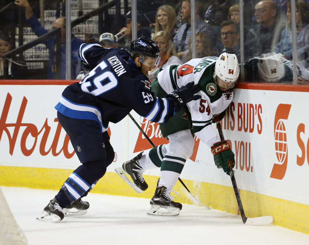 Jets Re-Sign Brenden Kichton To One-Year Deal