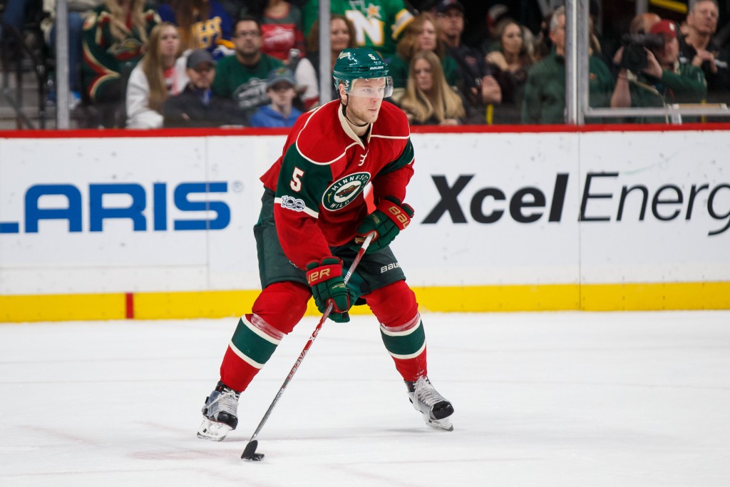 Los Angeles Signs Christian Folin To One-Year Deal