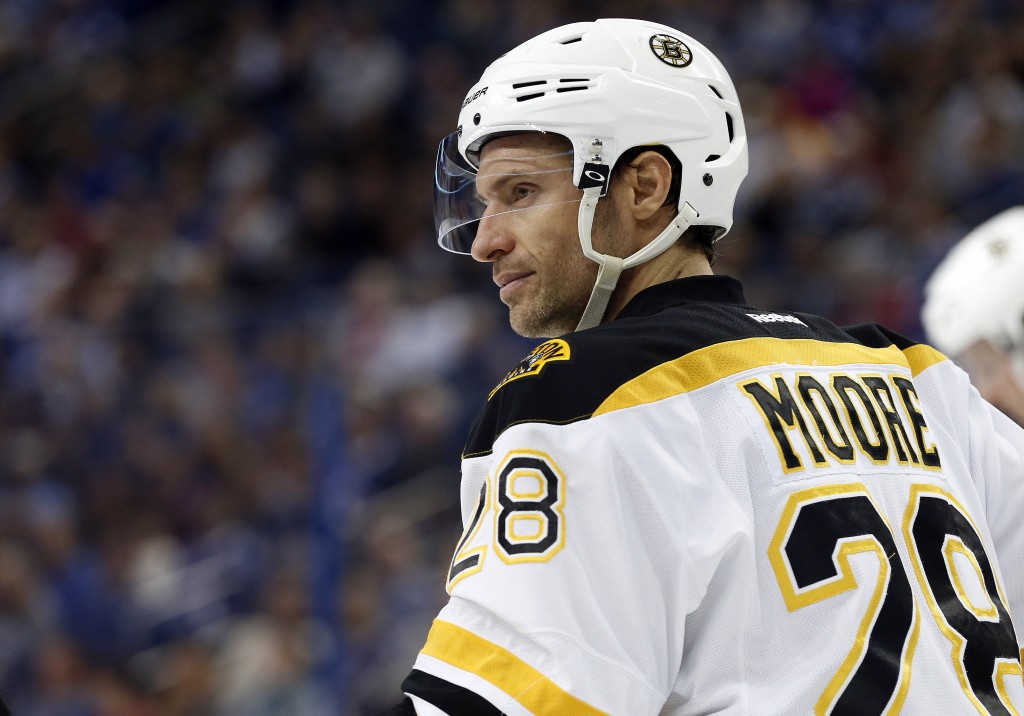 Dominic Moore Signs One-Year Deal With Toronto Maple Leafs