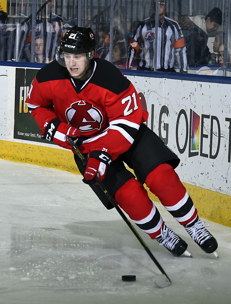 Graham Black Leaves Pros For University