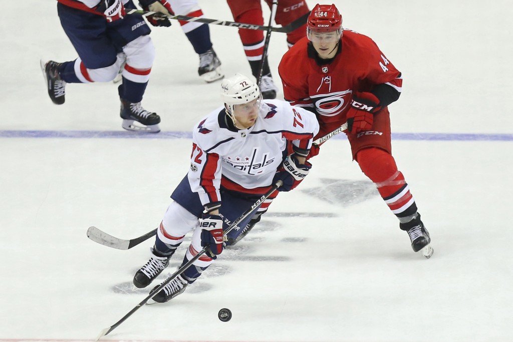 Toronto Maple Leafs Sign Travis Boyd