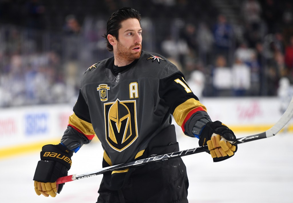 Calgary Flames Sign James Neal