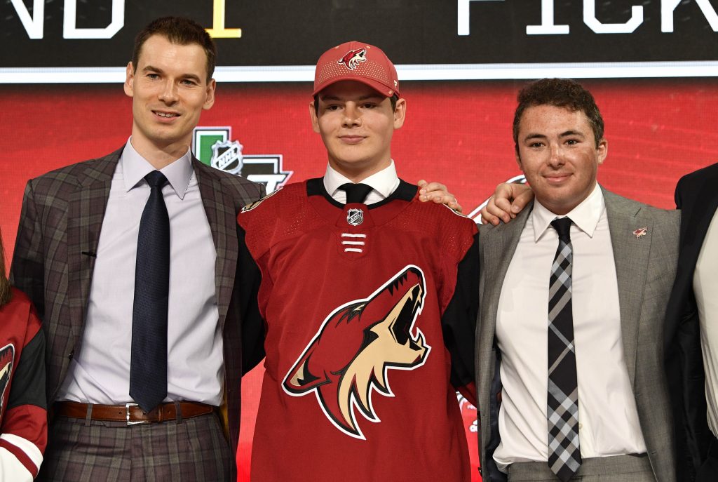 Coyotes Sign Barrett Hayton To Entry-Level Contract