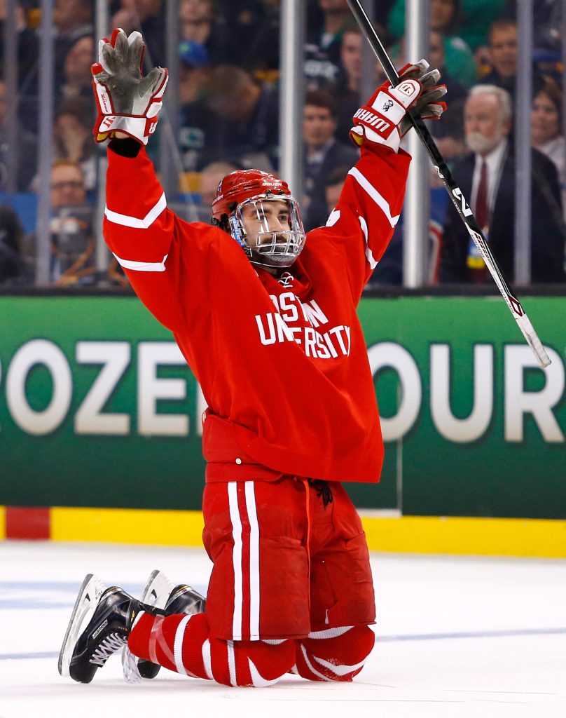 Buffalo Signs Brandon Hickey To Entry-Level Contract