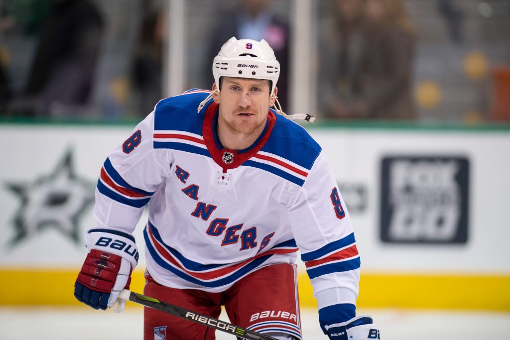 New York Rangers Re-Sign Cody McLeod