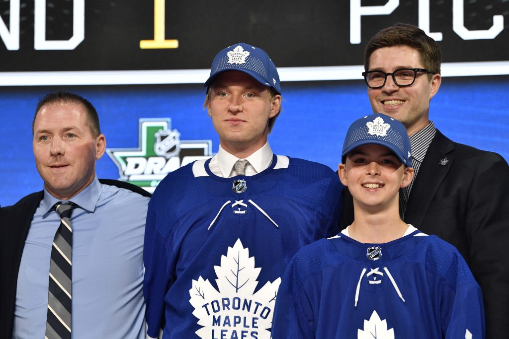 Maple Leafs Sign Rasmus Sandin To An Entry-Level Contract – Pro Hockey ...