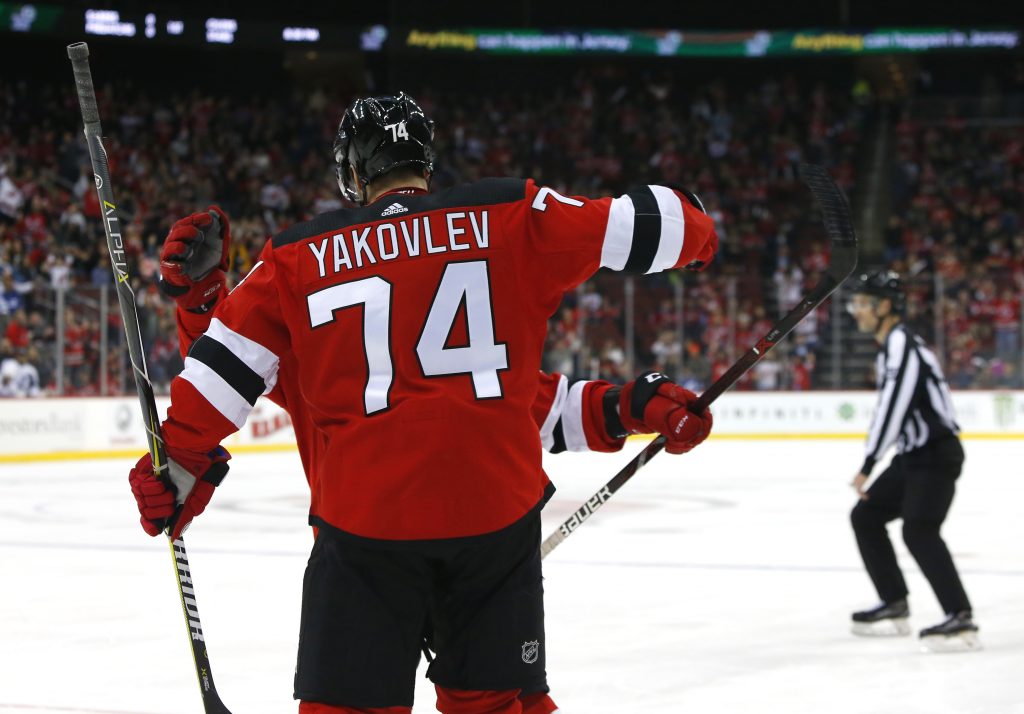 Egor Yakovlev Signs In KHL