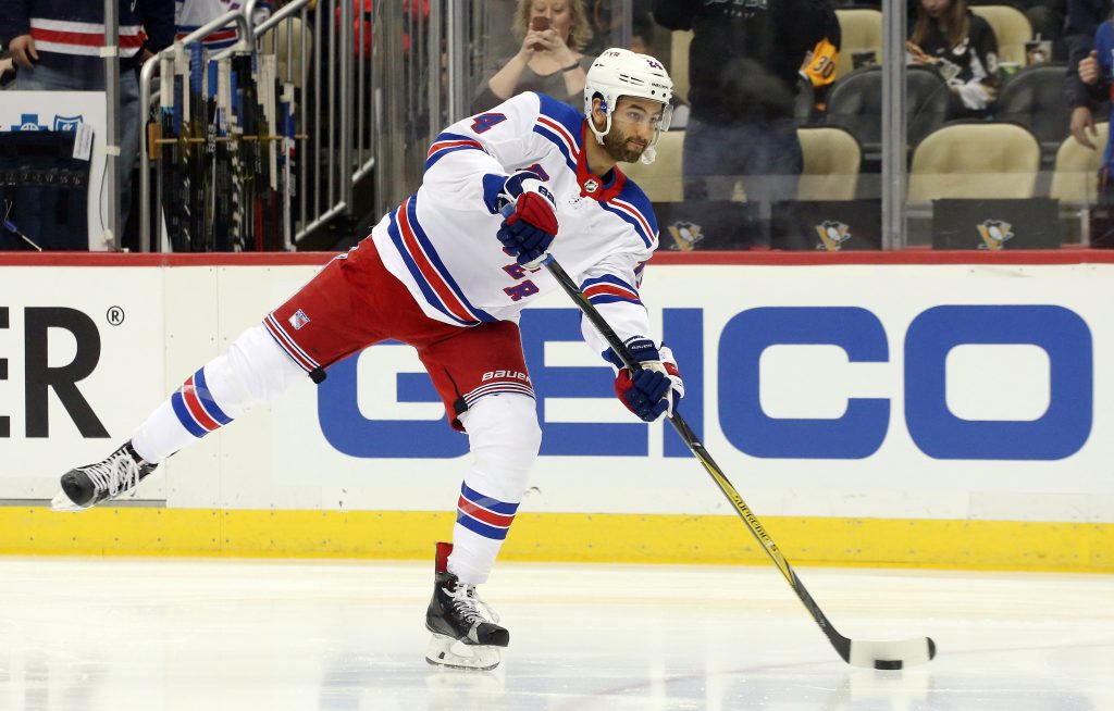 Snapshots: Canadiens, Nieves, Bieksa