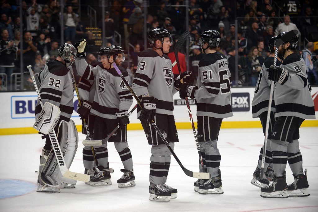 Snapshots: Kings, Checkers, Hornqvist