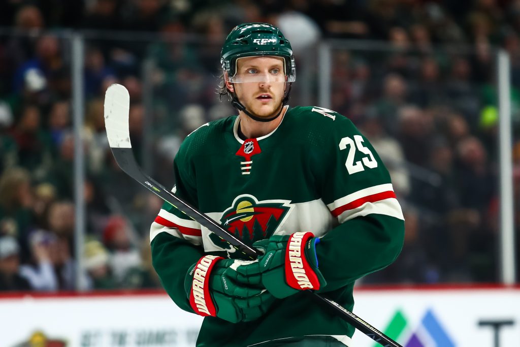 Jonas Brodin Signs Seven-Year Extension