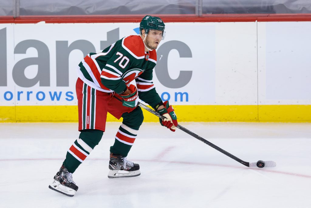 Dmitry Kulikov Signs With Minnesota Wild