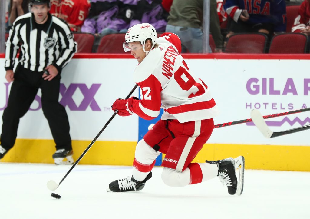 Vladislav Namestnikov Returns To Tampa Bay Lightning