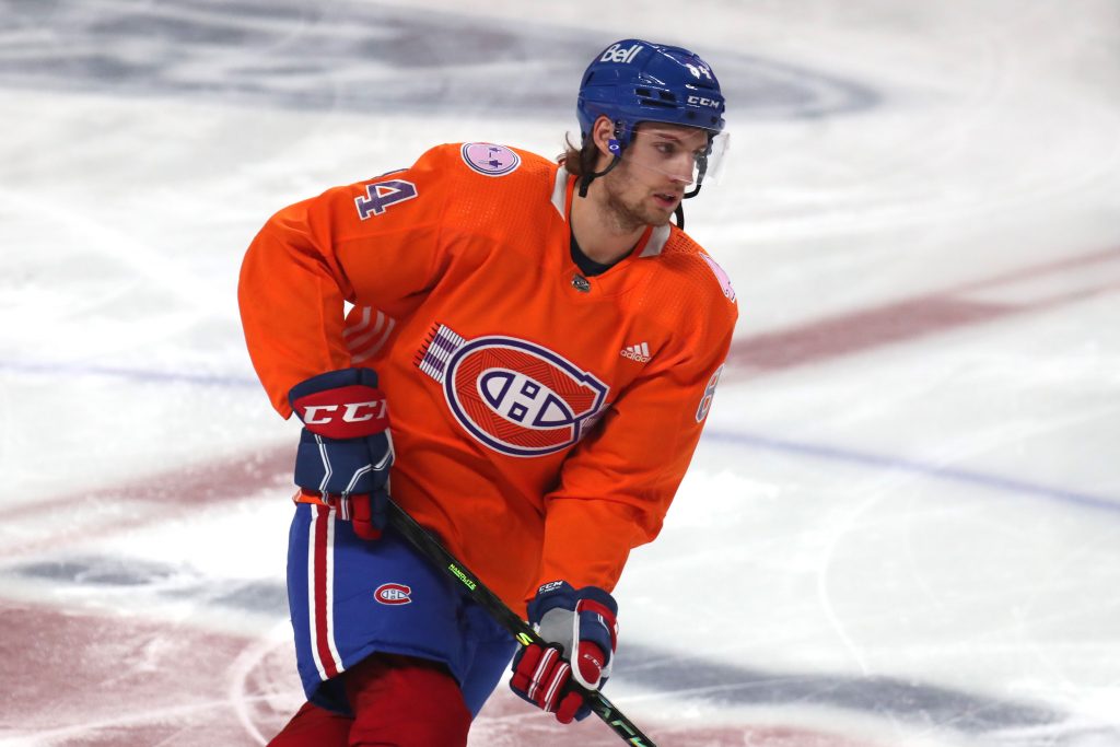 Carolina Hurricanes Sign William Lagesson