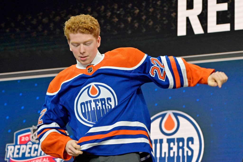 Edmonton Oilers Sign Reid Schaefer