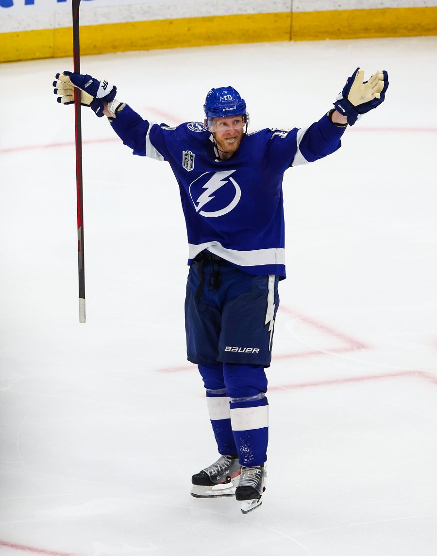 Lightning Agree To Seven-Year Extension With Nick Paul