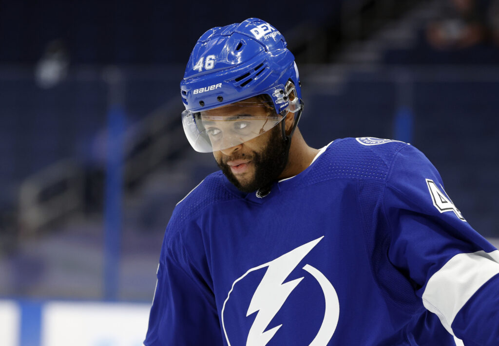 Gemel Smith Signs In KHL