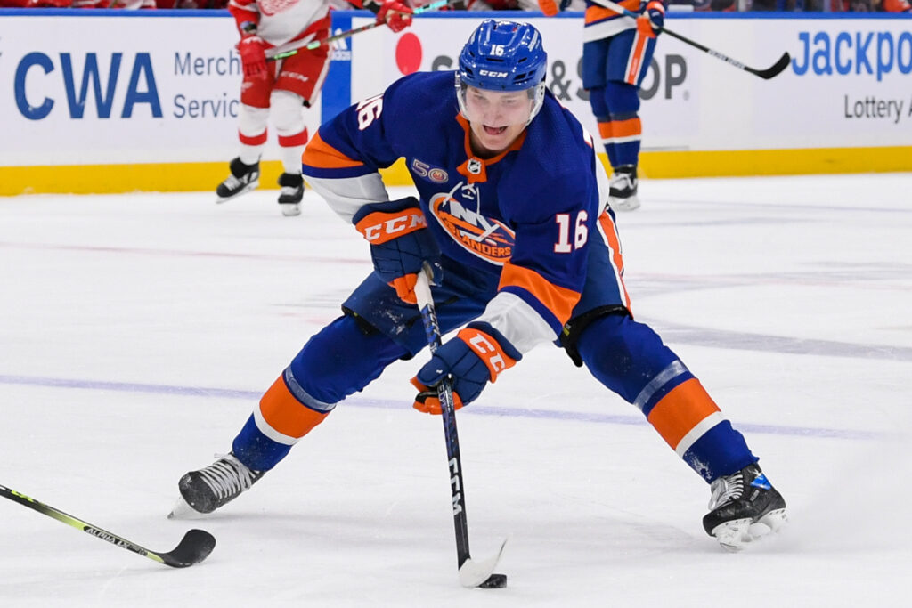 Vancouver Canucks Reassign Aatu Raty – Pro Hockey Rumors