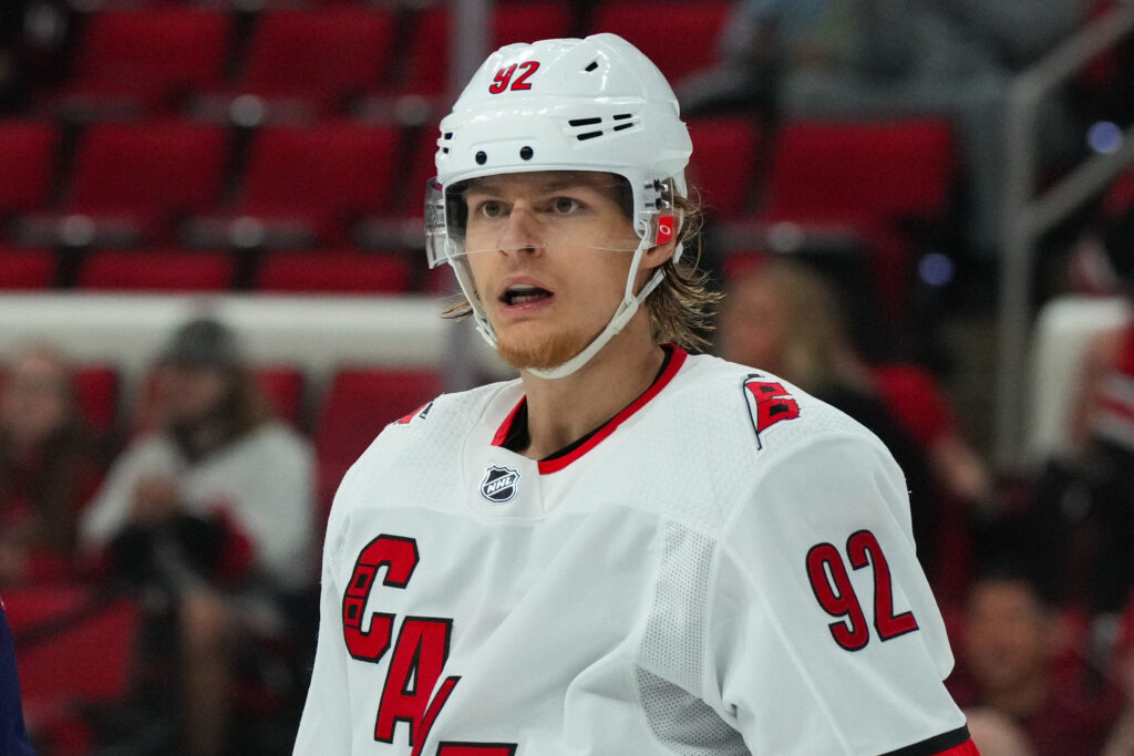 Vasily Ponomarev Will Travel With Hurricanes