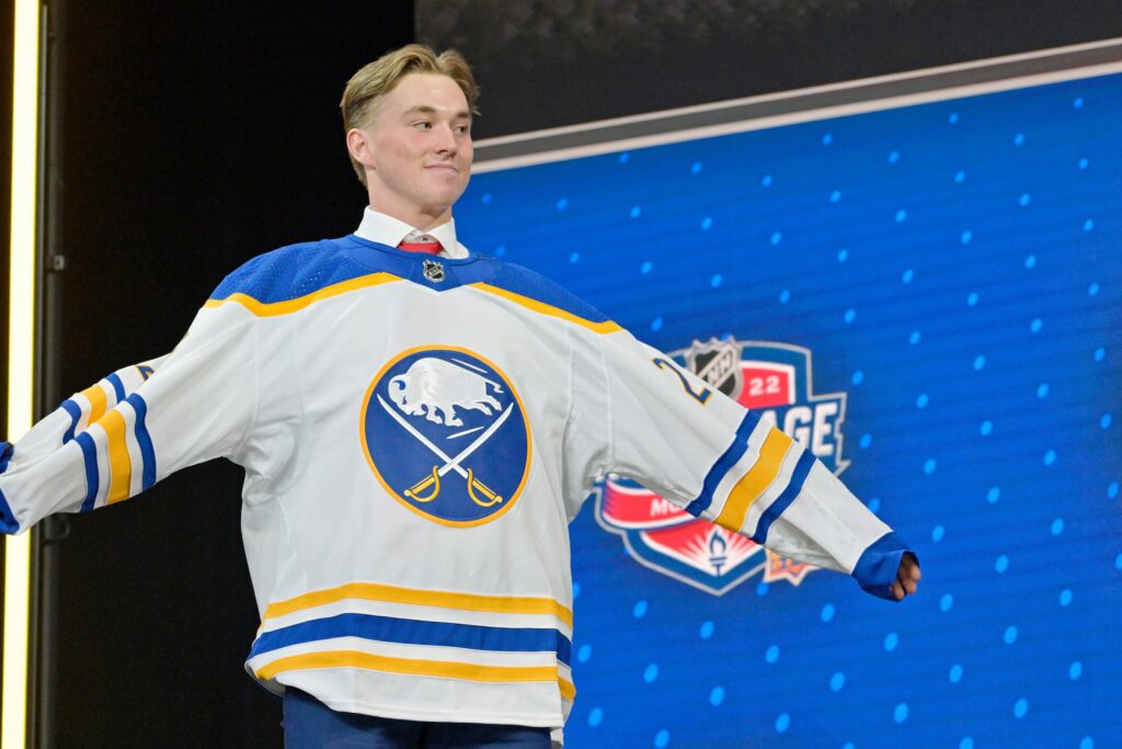 East Notes: Ostlund, Rangers, Blue Jackets