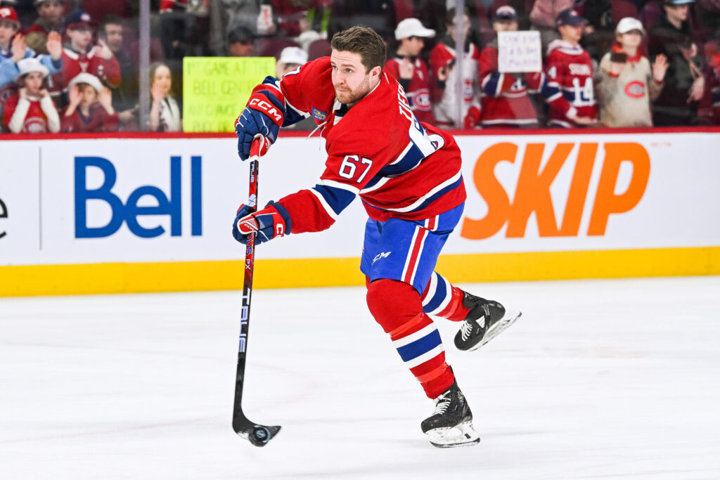 New Jersey Devils Sign Chris Tierney