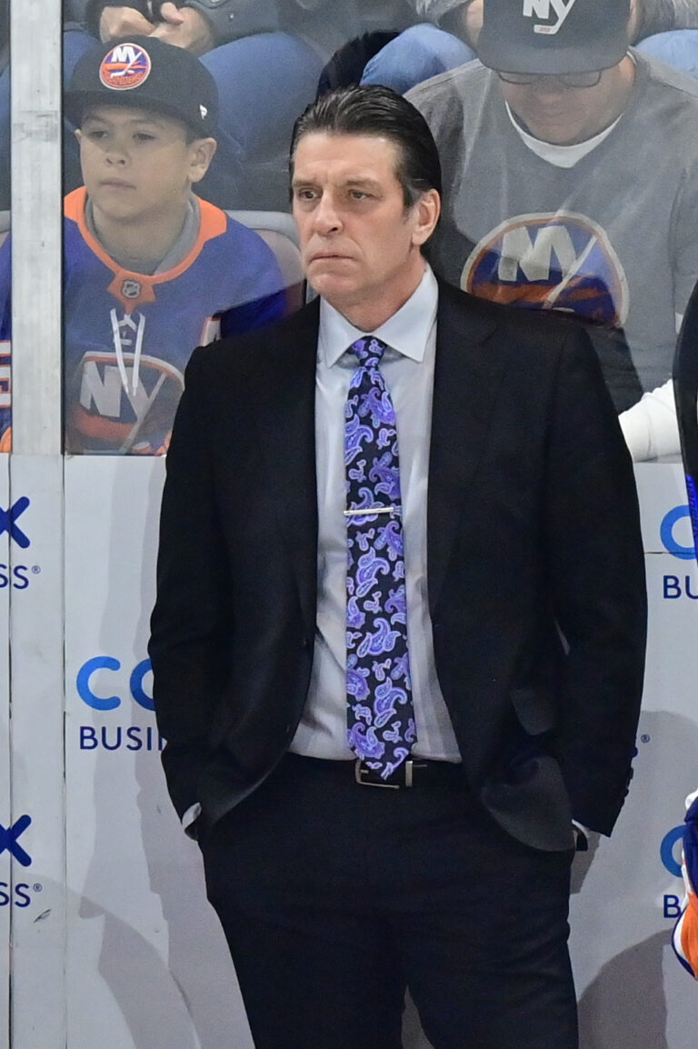 Islanders Fire Lane Lambert, Name Patrick Roy Head Coach