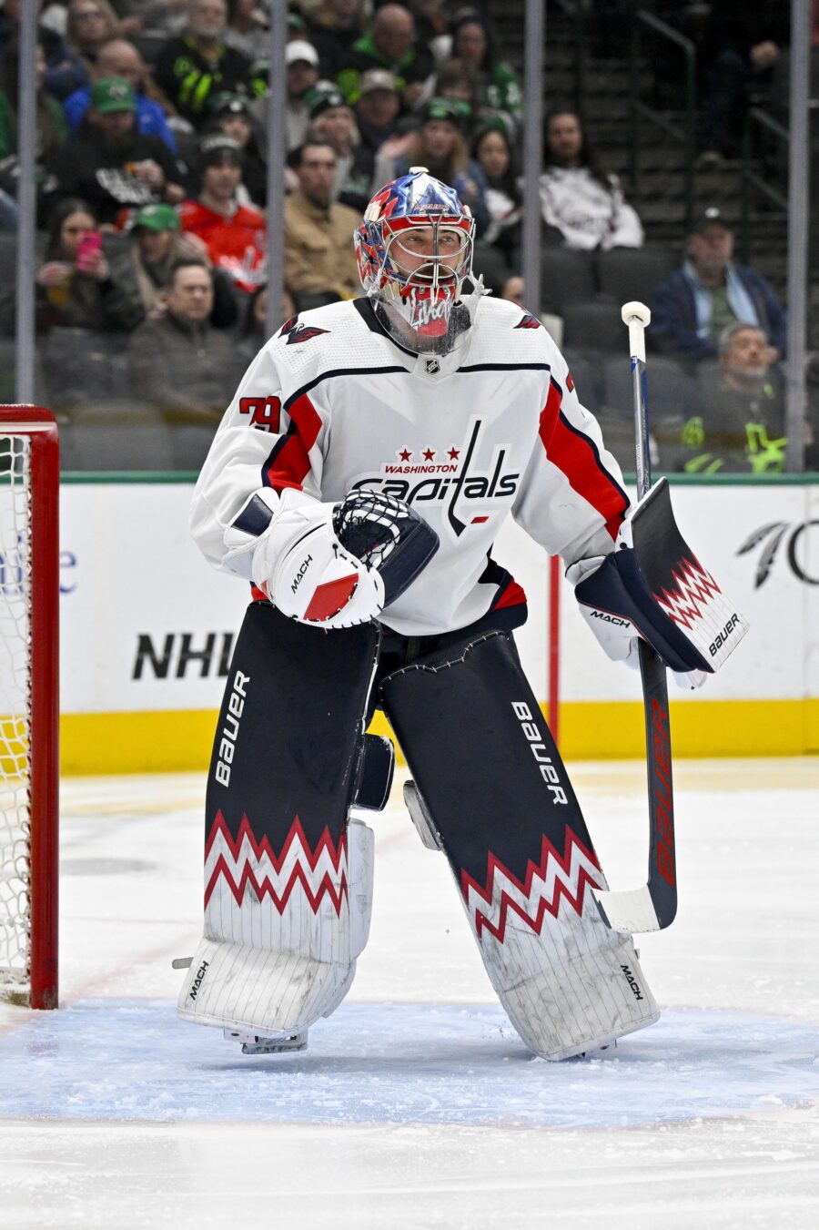 Capitals Sign Charlie Lindgren To Three-Year Extension