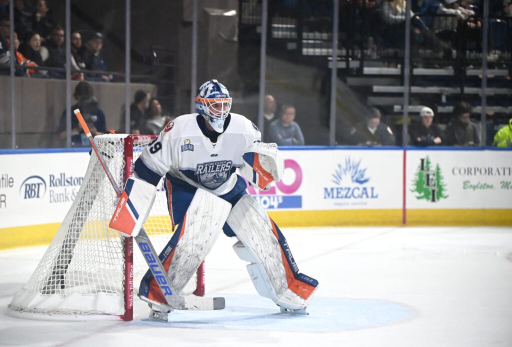 Islanders Sign Alex Jefferies, Henrik Tikkanen To Entry-Level Deals ...