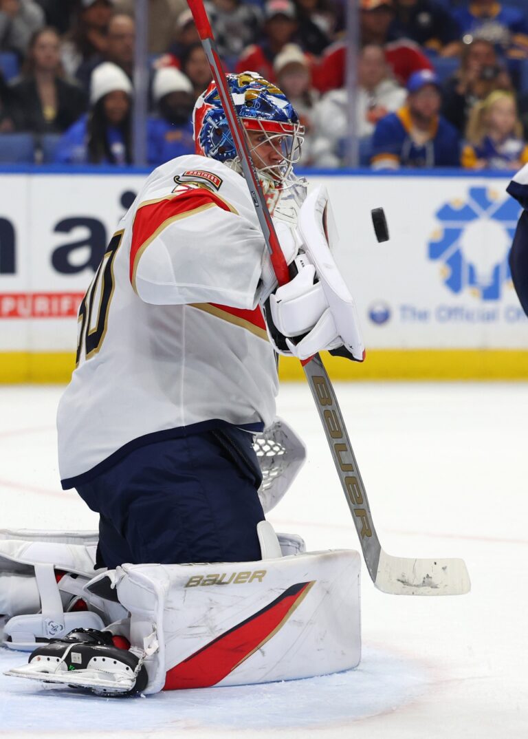 Panthers Acquire Seth Jones From Blackhawks