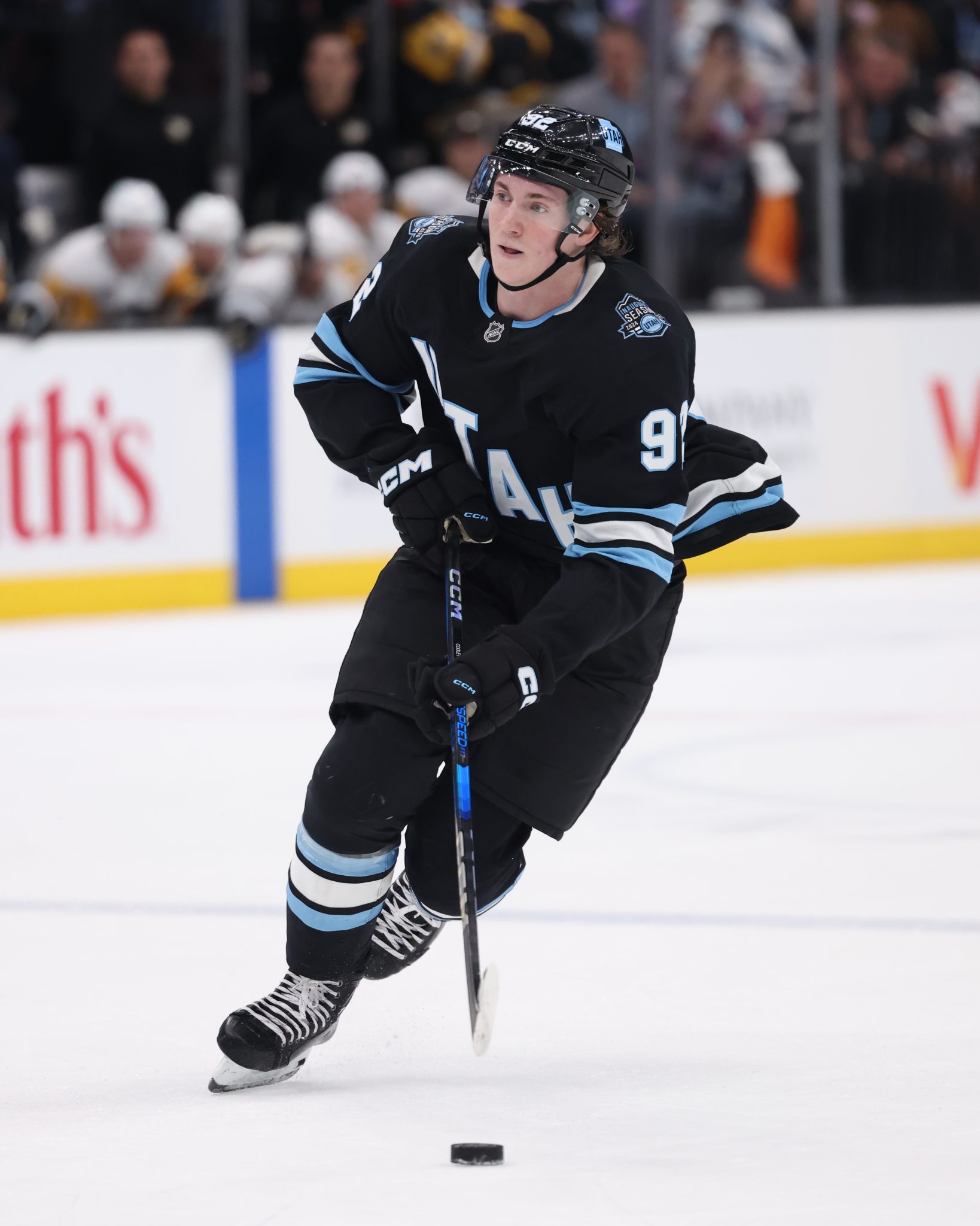 Utah's Logan Cooley Out Indefinitely With Lower-Body Injury