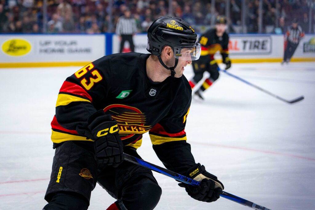 Canucks Recall Max Sasson