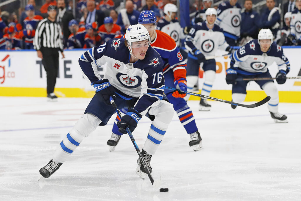Jets Sign Kieron Walton To Entry-Level Contract – Pro Hockey Rumors