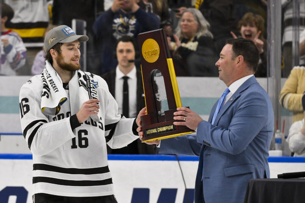 Anaheim Ducks Reassign Tim Washe