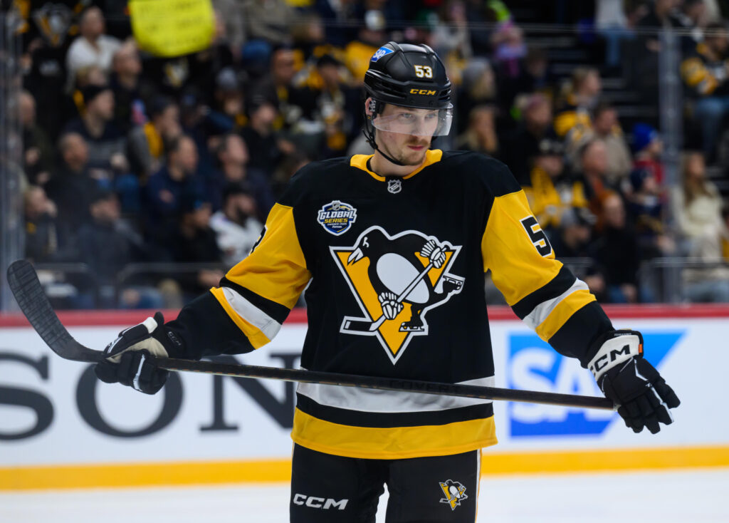Penguins' Philip Tomasino Clears Waivers