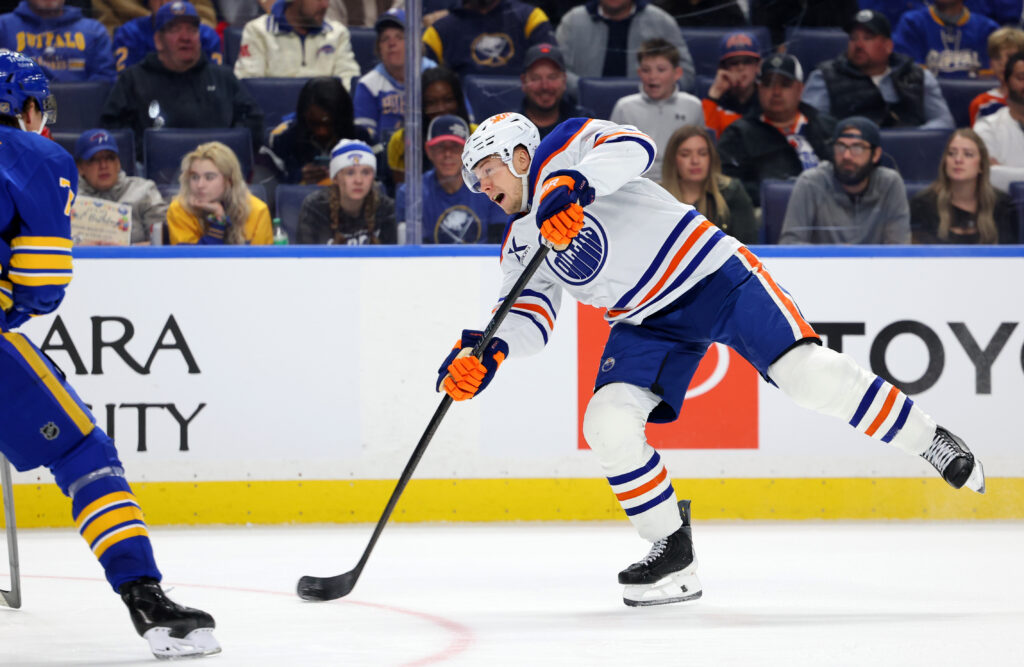 Oilers' Curtis Lazar, Noah Philp Out For At Least A Week