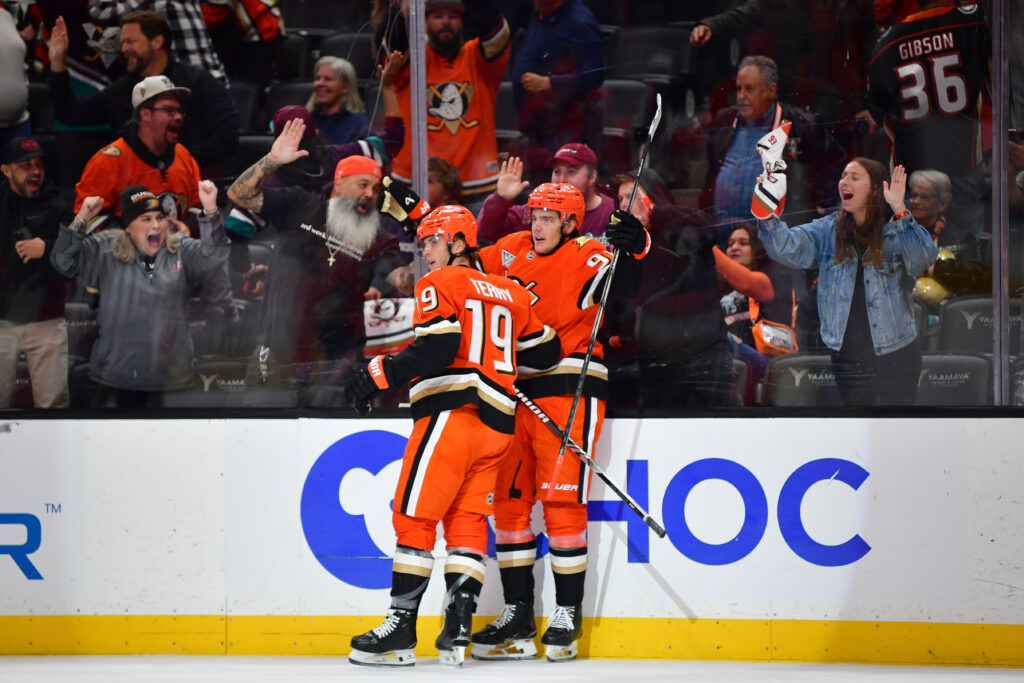 Ducks Activate Troy Terry, Carlsson on Injured Reserve Ahead of Playoff ...